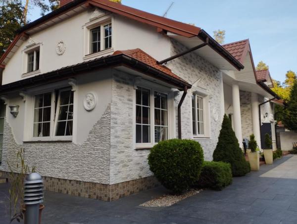 Villa Varzob Ll - Warsaw