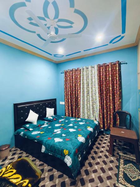 Bakhshi Holiday Home Stay - Srinagar