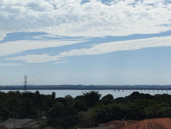 Casa Amarte - Sobrado Privado Com Garagem - Salto del Guairá