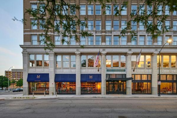 Surety Hotel - Des Moines, IA