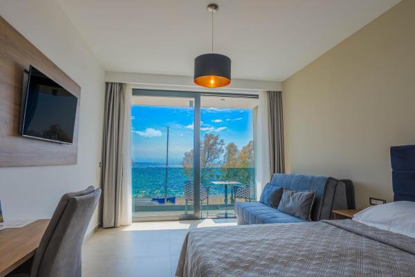 Maresole Beachfront Residence - Novigrad