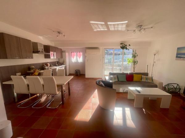 Appartement De Location Meublé F3 Au Premier éTage - Banyuls-sur-Mer