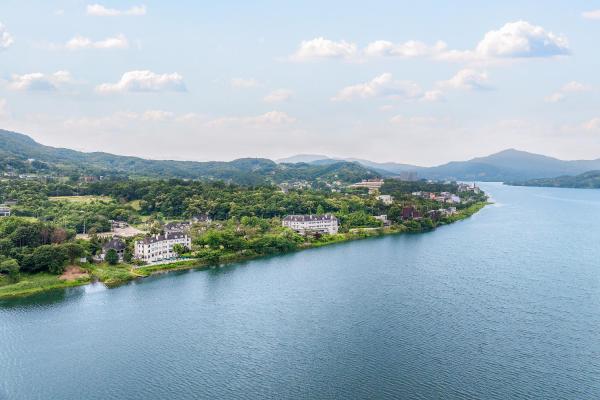 The Hill House Yangpyeong - Icheon-si