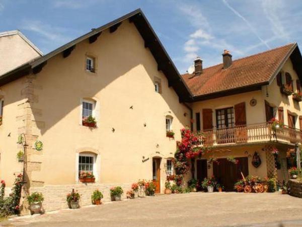 Charmant Gîte Restauré Dans Un Village Forestier - Fr-1-583-417 - Haute-Saône