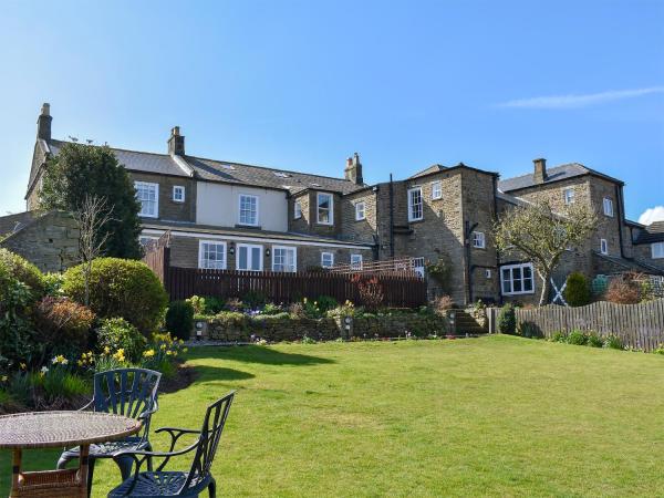 Garden View Apartment - Yorkshire