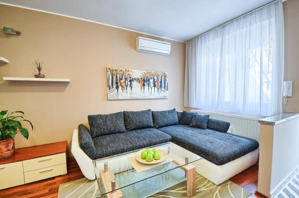 E&e Apartment Arena With Free Private Parking - Pola