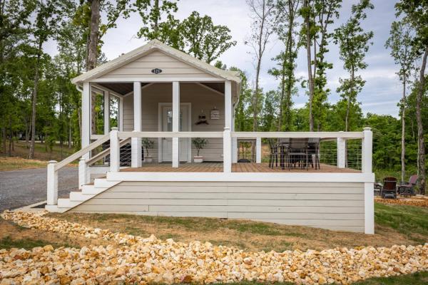 The Salt Shack (In The Pines At Ky Lake) 121 Pine Grove Lane, Dover, Tn 37058 - Kentucky Lake