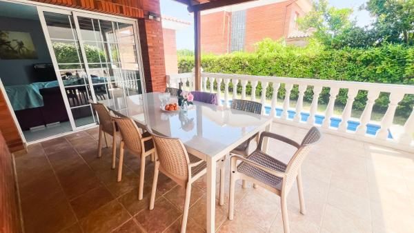 Casa Grande Con Piscina Para Familias - Salou
