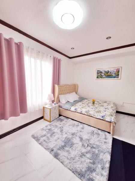 Ea2 Family Apartment Room Transient Home Near Sm Ecoland, Davao Coastal Road And Ecoland Bus Terminal - Davao City