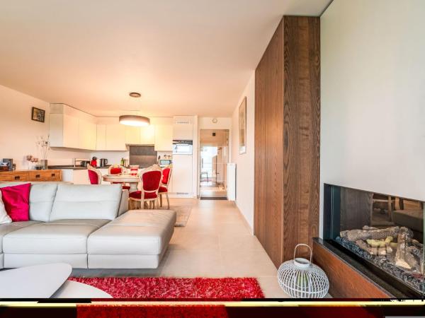 Apartment Royal Golf Gardens-5 By Interhome - Bredene