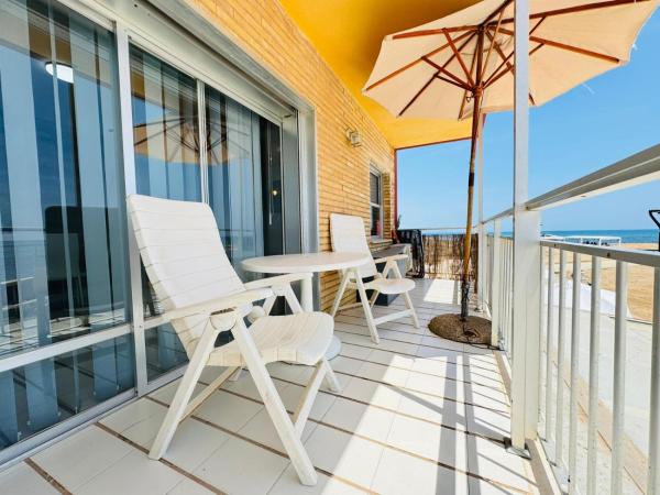 Beachfront Apartment - La Mata - Rojales