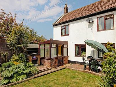 Beach Cottage - Winterton-on-Sea