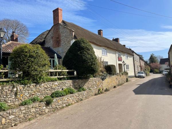 The Kings Arms Inn - Honiton