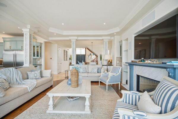 Lakeside Villa - Hamilton, Canadá