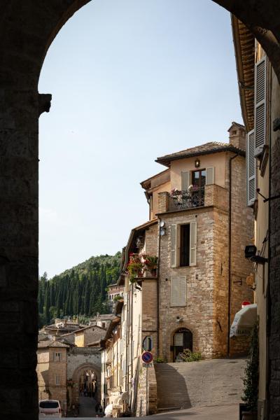 Santa Chiara Apartment - Assisi