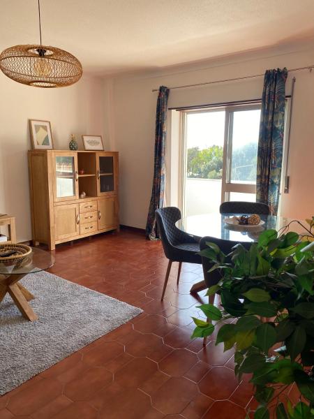 Dolceplace - Apartment Near The Beach With Balcony & Sea View - Sesimbra