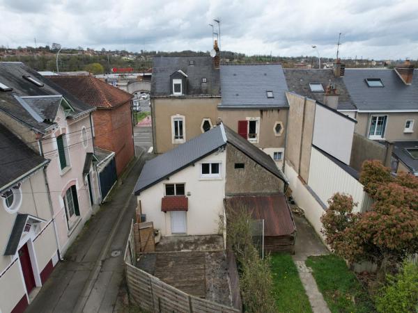 La Libération - Centre - 4 Pers - Allonnes