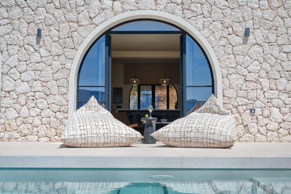 White Arch Villa - Agia Effimia