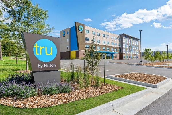 Tru By Hilton Kansas City Airport - Smithville, MO