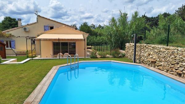 Maison Dans Un Cadre Naturel, Jardin, Terrasse - Bollène