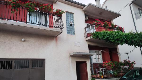 Apartment Marina - Tisno