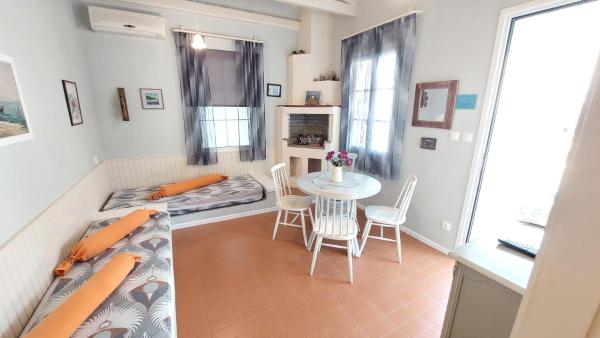 Niriides Apartments & Studio - Итака