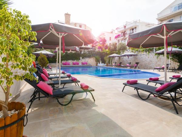 Kalkan Suites Hotel - Kalkan