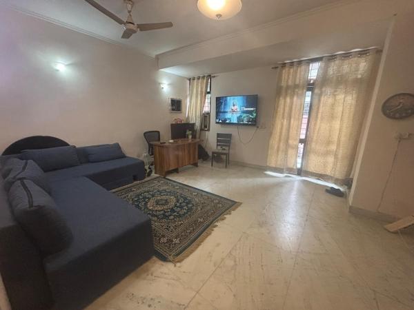 1bhk In A Lush Green Society - Delhi