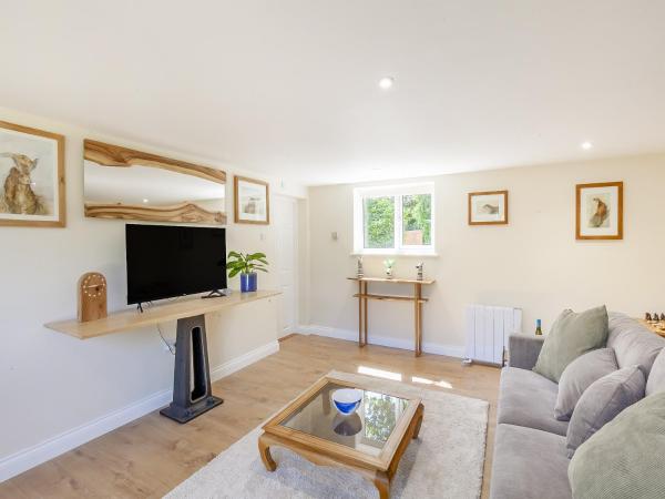 South Wood Lodge - Arundel