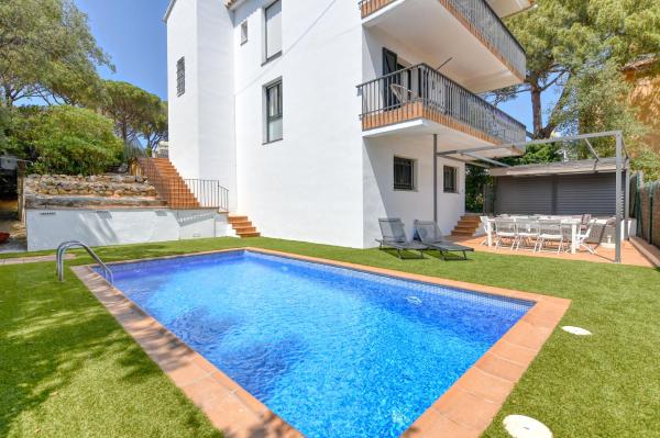 Villa Sierra With Private Pool - 塔馬留