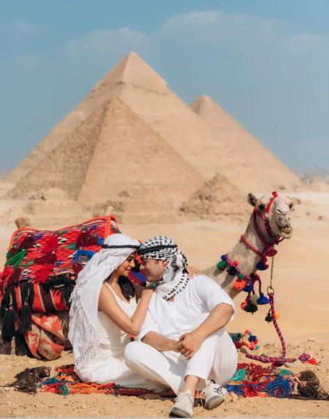 Mena Pyramids Hotel - Giza