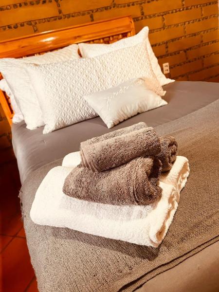 Confortables Cabañas Con Alberca Y Vistas A Las Montañas - Tepoztlán