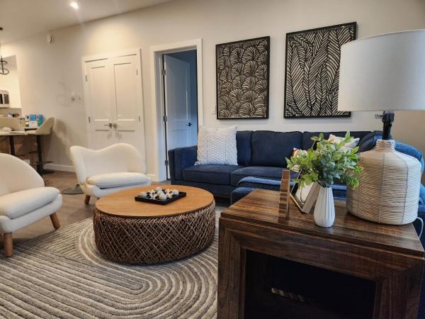 Riverstone Retreat In Golden Bc - Golden