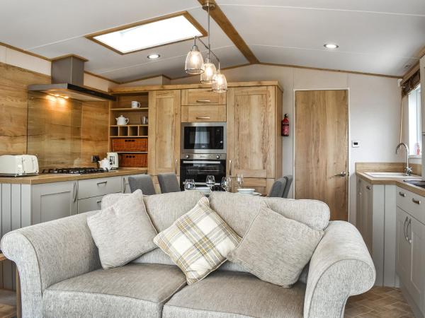 Ambleside Lodge - Morecambe