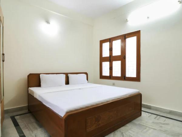 Hotel Shree Bhameshwar Near Mansa Devi Temple And Chandi Devi Temple# Ganga River - Fully Air Conditioned Rooms - Best Budget Hotel - ハリドワール