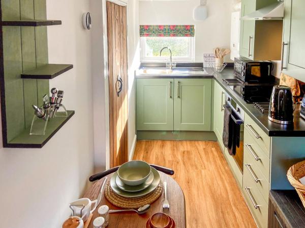 Ddwylig Bach - Uk48623 - Prestatyn