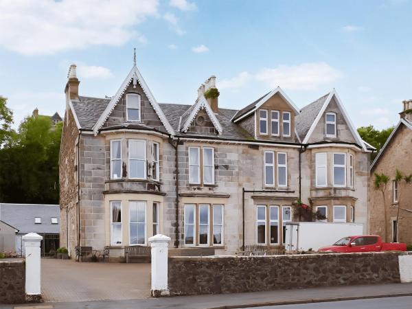 Island Seaview Villa - Millport