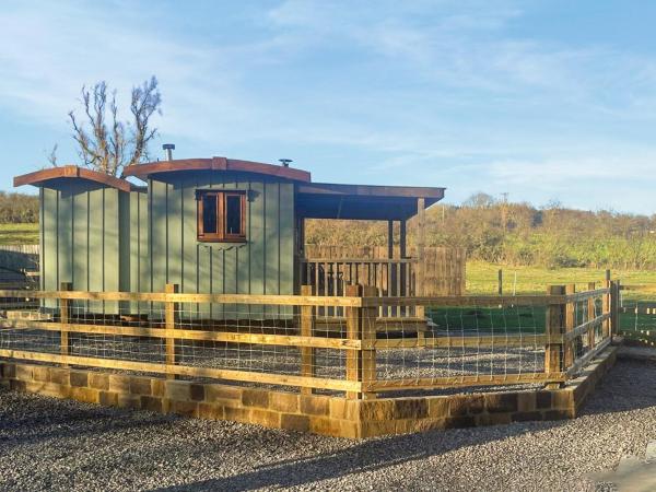 Keldholme Shepherds Hut Two - Uk48621 - Helmsley