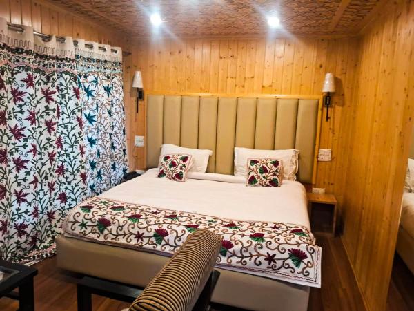 River Retreat Resort - Pahalgam