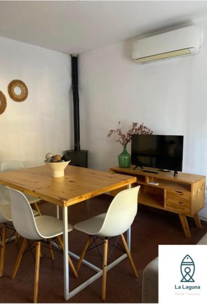 La Laguna Cruz Del Eje - Cruz del Eje