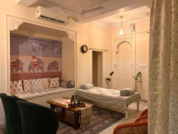 Gin & Jharokha - Udaipur