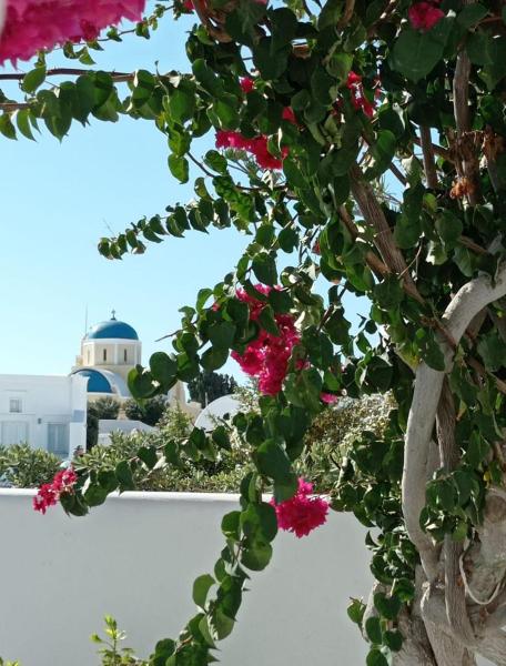 Sensia Luxury Apartment With Hot Tub - Santorini