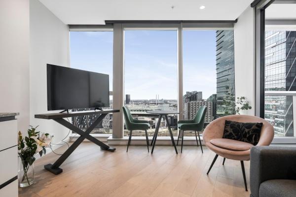 West Side Spencer St Apt W Marvel Stadium View - Williamstown