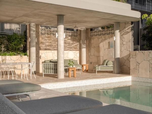 Sol 803 - Coolangatta