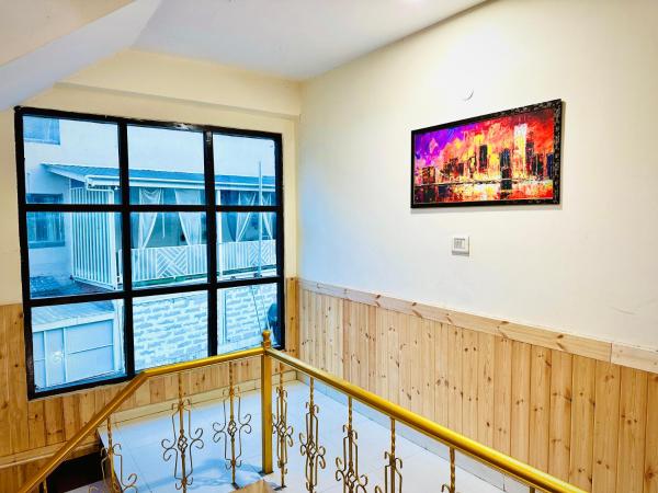 Hotel Vansh - Main Market Old Kasol - Kasol