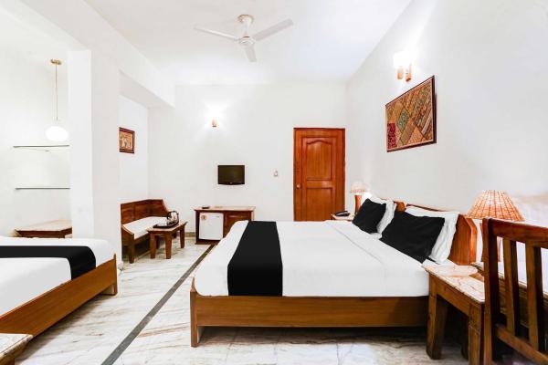 Collection O Sansarchandra Road - Jaipur