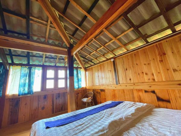 Rosevine - Homestay Trekking Tour - Vietnam