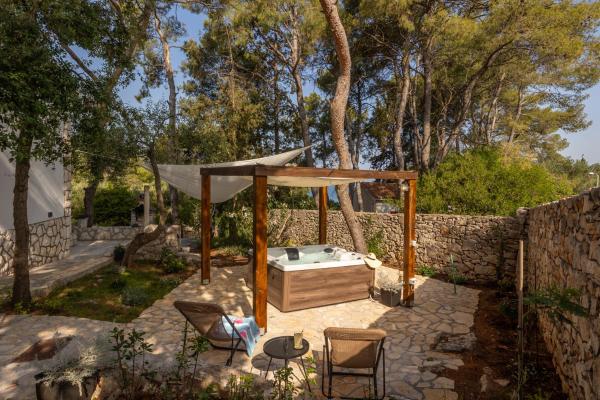 Villa Pinus - Stari Grad