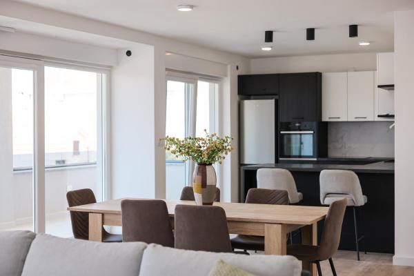 Diklo - Modern 2 Bedroom Apartments - Zadar