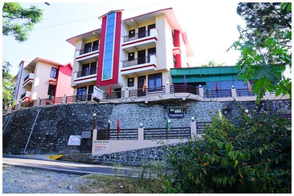 Hotel Shree Purvi Palace Guest House Near Lake - Bhimtal
